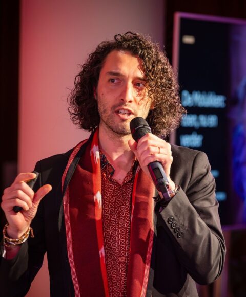 Gerlov van Engelenhoven | Leiden University Centre for the Arts in Society